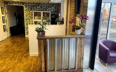 Hairdressers And Hair Salons In Ashton Under Lyne Tameside Treatwell