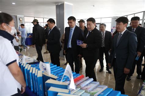 Ерөнхий сайд Л Оюун Эрдэнэ Шинэ сэргэлтийн бодлогыг хэрэгжүүлэхэд 38 мянган чадварлаг инженер