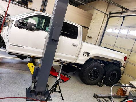 Ford F450 Great White Is A 6x6 Land Shark Was Headed To Sema