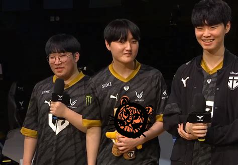 옳게 된 젠랑이 인형 롤 리그 오브 레전드 에펨코리아