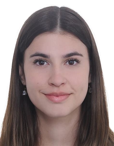 Biometrische Passbilder Und Passfotos München Von Photogenika