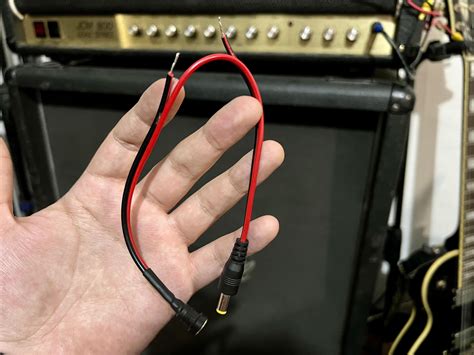 Help Understanding Dmm Drops Voltage While Measuring Dc Current But Other Dmm Doesnt Drop The