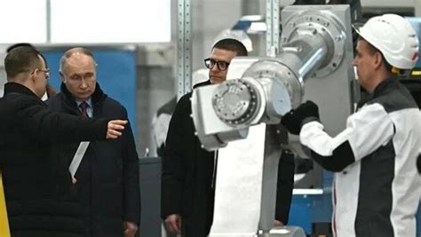 В Челябинске запустили первый в России завод роботов Смотреть онлайн в поиске Яндекса по Видео