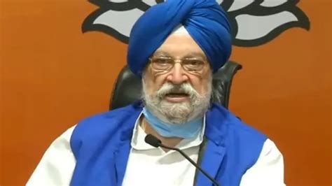 कृषि मंत्री तोमर बोले किसानों से बात होगी लेकिन क़ानूनों पर नहीं