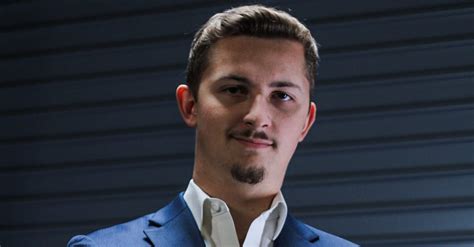 How This Business Coach Is Helping Shape Young Entrepreneurs Maxim