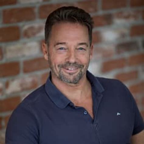 Warehousing 2 0 Putting AI Into IntraLogistics
