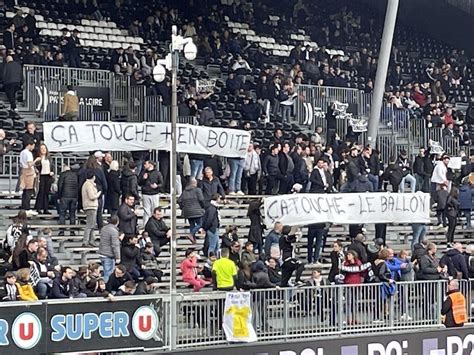 Angers SCO La colère vaine des supporters Sport Angers maville