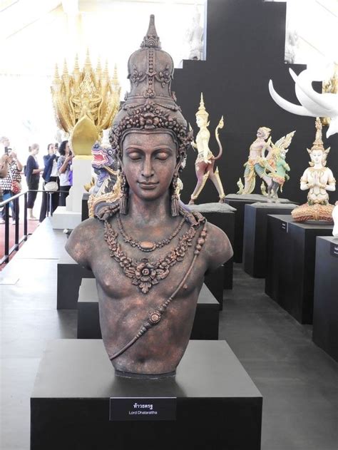 ปักพินโดย Nitrudy ใน Thai Art Thailand Architecture Siam Art รูป