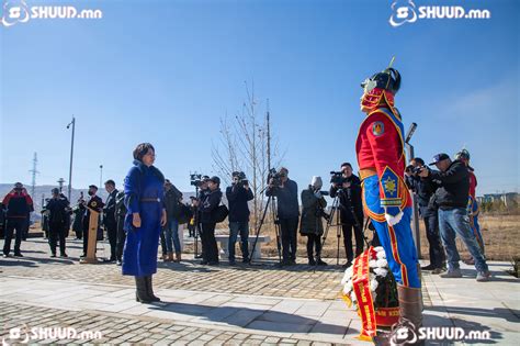 ЗХУ д хэлмэгдсэн 249 хүнийг мөнхөлсөн гэрэлт самбар босголоо
