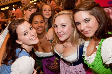 Oktoberfest Girls Oktoberfest Octoberfest Girls Oktoberfest Woman