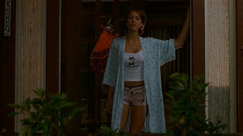‘idle Hands 1999 22 Facts And Trivia About The 90s Horror Comedy