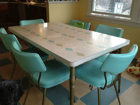 Vintage Dinette Sets In Reader Kitchens Retro Renovation Retro Kitchen Tables Vintage