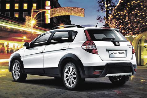 Dongfeng H30 Cross 2018-2019 - фото, цена, характеристики Донгфенг Н30 ...