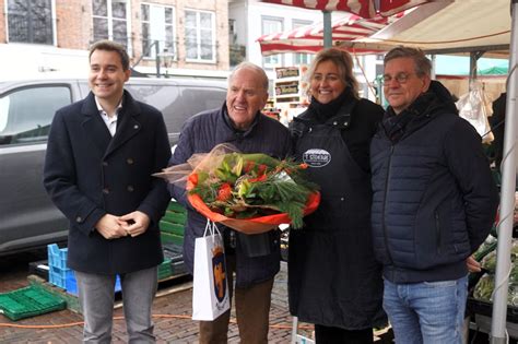 Leen Van Weenen In Het Zonnetje Gezet Nieuws Uit Bunschoten