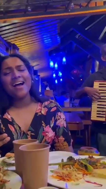 සිත සැනසුම වින්දෙමි ඔබ හිංදා 😍 Youtube