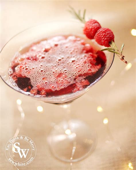 Rum And Raspberry Cocktail Perfect Party Cocktail