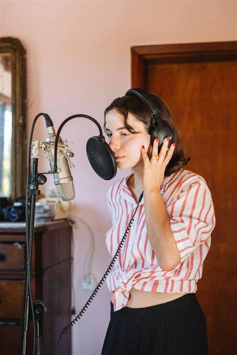 9 Daily Exercises To Improve Voice Quality Voiceplace
