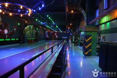 청춘 롤러스케이트