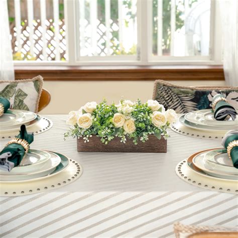 Everyday Table Centerpiece Decorations Beautiful Everyday Dining Table