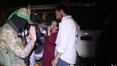 إعلام عبري إسرائيل تدرس صفقة تبادل أسرى بعد مقتل ٣ رهائن في غزة