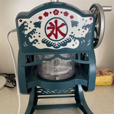 ドウシシャ 電動 かき氷 機 本格ふわふわ 氷かき器 ブルー Dcsp 1751 By メルカリ