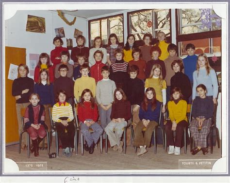 Photo De Classe Sixième De 1973 Lycee Marcel Roby Copains Davant
