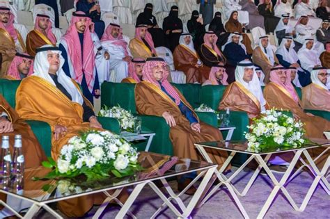 أمير المنطقة الشرقية يُدشن مهرجان تسويق تمور الاحساء المصنعة 2024