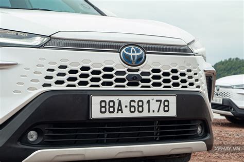 Nh Gi Xe Toyota Corolla Cross B N N Ng C P H P L