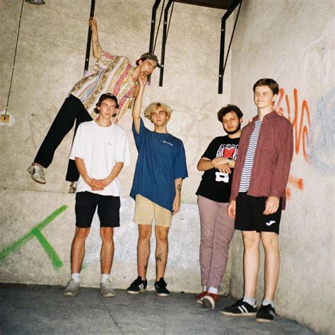 Галантерея (Galanteria) Lyrics, Songs, and Albums | Genius