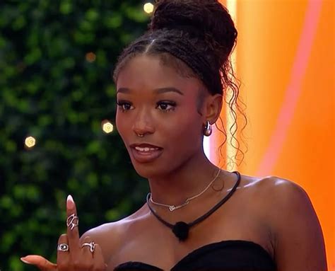 In Serena We Trust Pretty Dark Skin Hairdos For Curly Hair Island Hair