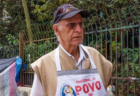 Padre Júlio Lancelotti é vítima de ameaça de morte Seu reinado vai