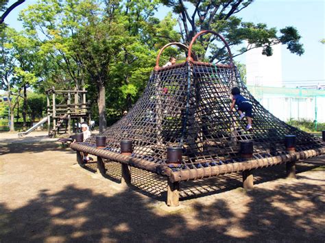 荒川自然公園の完全ガイド｜レビュー・駐車場・遊具など