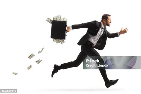 빠르게 달리고 돈이 든 서류 가방을 들고 있는 사업가의 전체 길이 프로필 샷 통화에 대한 스톡 사진 및 기타 이미지 통화 남자 사업가 남자 Istock