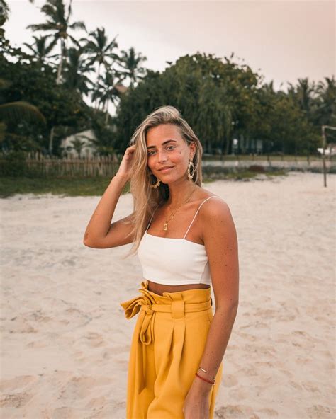 Janni Delér