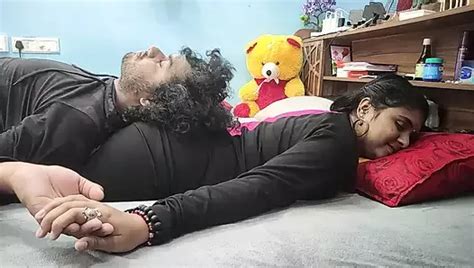 Vaishnavy And Sharun Raj Hot Romantic Sex In Bedroom Mallu Couple Hot