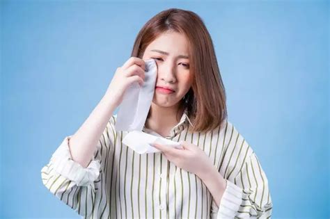 100 Kata Kata Galau Cinta Paling Menyayat Hati Yang Baca Ikutan Mewek