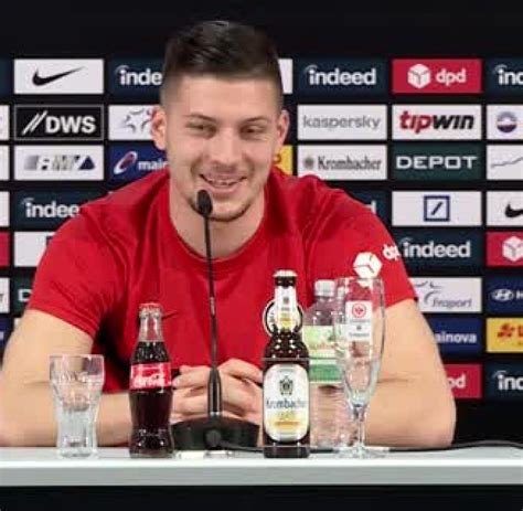 Rückkehr Perfekt Luka Jovic Wechselt Zu Eintracht Frankfurt Video Welt