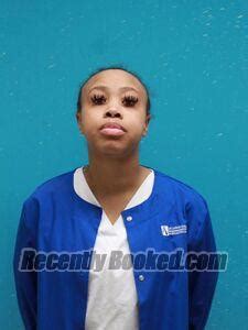 Recent Booking Mugshot For NIKITA SMITH In Cape Girardeau County