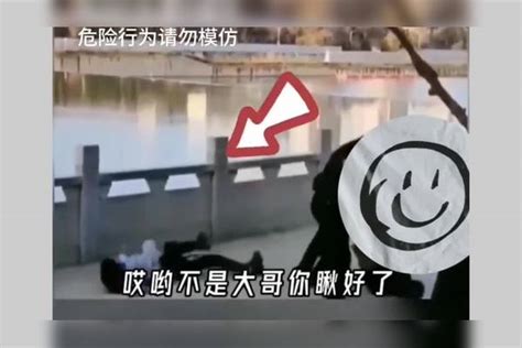 男子救人却被误会！恰巧被路过的警察擒住