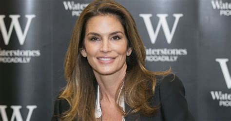A Los 52 Años Cindy Crawford Se Mostró Sin Maquillaje Infobae