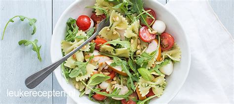 Pasta Pesto Salade Met Kip Leuke Recepten