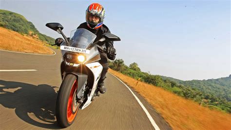 Ktm Rc 390 2014 Supersports Exterior Bike Photos Overdrive