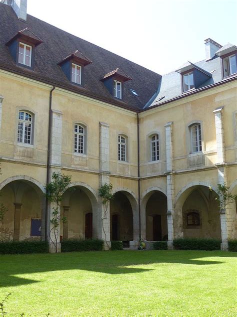TRESORS DU PATRIMOINE FRANCAIS SAINT PIERRE DE CURTILLE SAVOIE