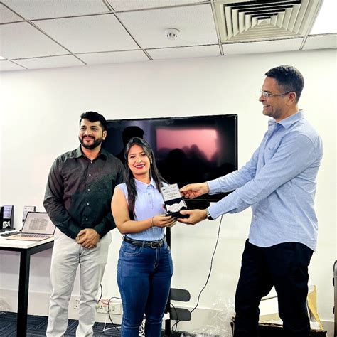 Meenakshi Rawat On Linkedin Appleindia Applestore Teamappreciation