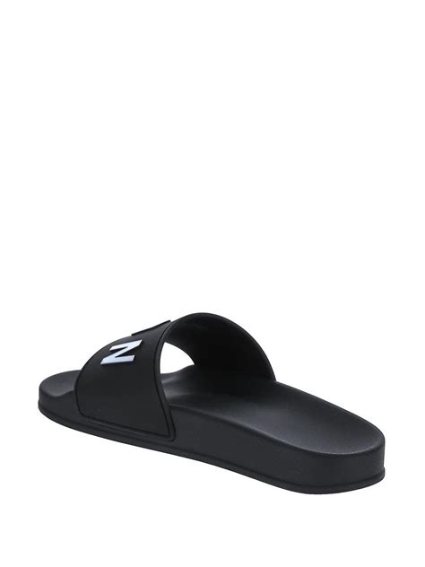 Dsquared2 Icon Slides Dsquared2