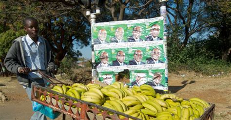Con 89 Años Mugabe Va Por Otra Reelección Infobae