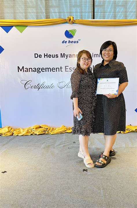Leadership Growth Teamwork Communication Managementessentials Deheus Ei Ei Khaing