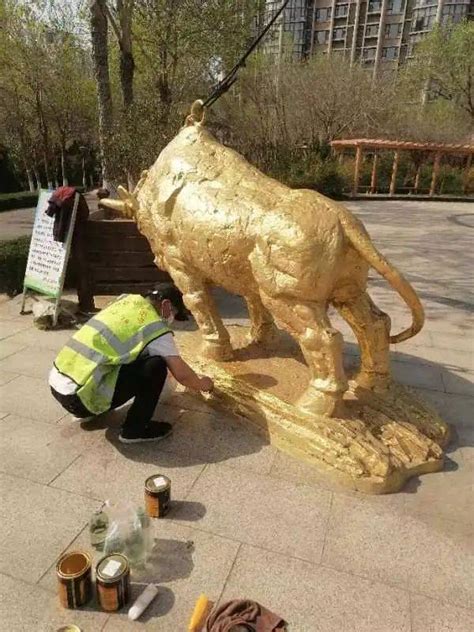 潍坊公园景区服务忙 好人好事溢箩筐进行游客守护员