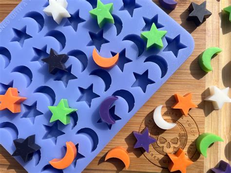 Moon And Stars Mini Melt Silicone Mold Designed With A Twist