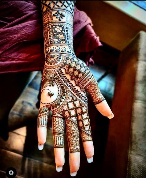 Karwa Chauth 2022 Mehndi Designs Trending And Latest Simple Mehndi